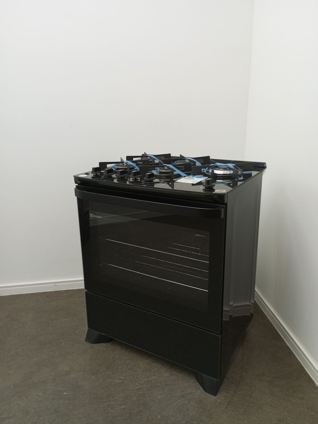 Fogao Electrolux Fe5cp 5 Bocas Perfect Cook 360 E Vapor Bake, Com Mesa ...