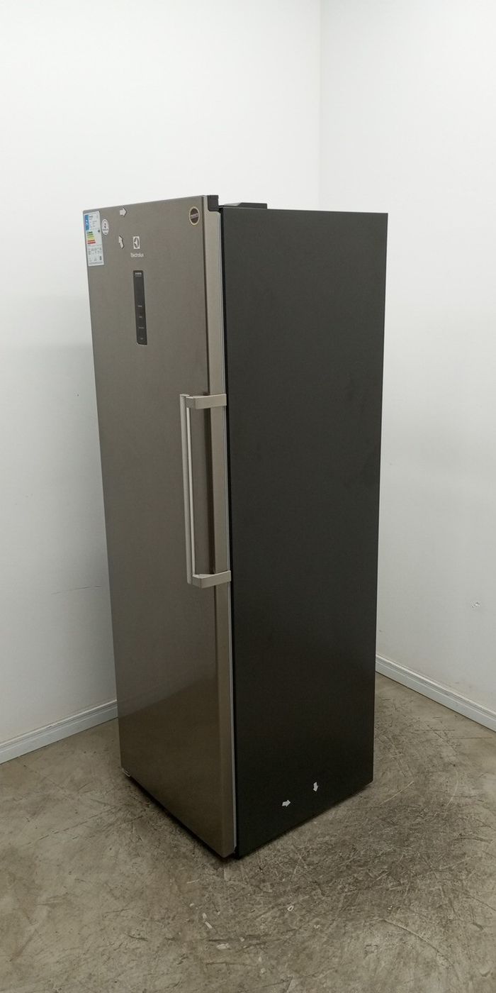 Freezer Electrolux Fti4s Vertical 262l Experience Com Inverter Twins ...