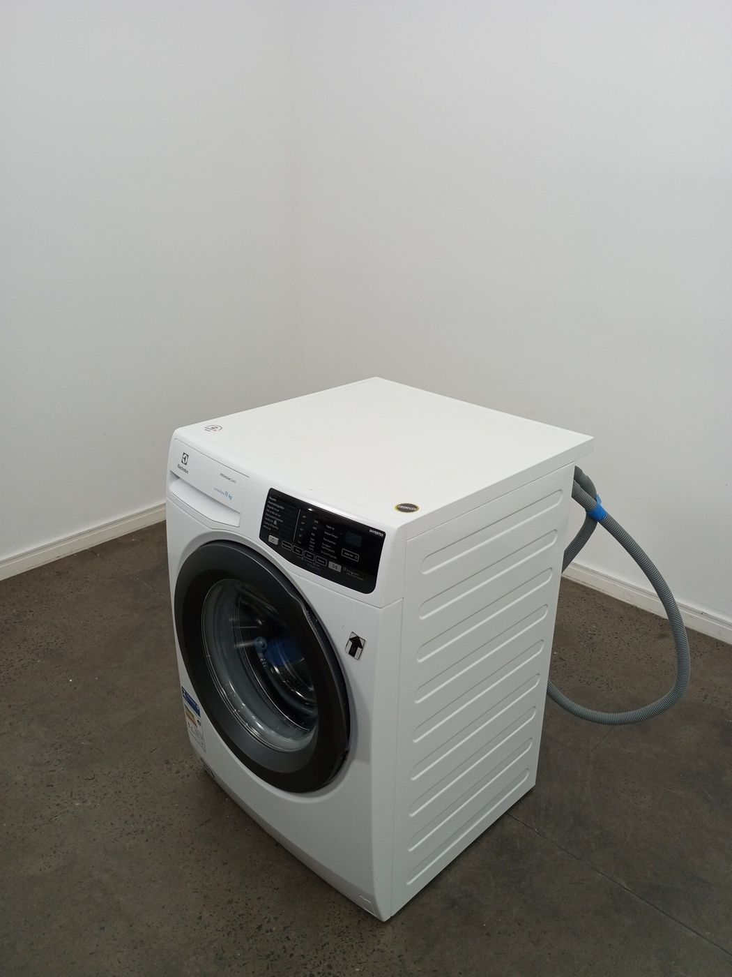 Lavadora Electrolux Front Load Lfe11 11kg Inverter Com Agua Quente ...