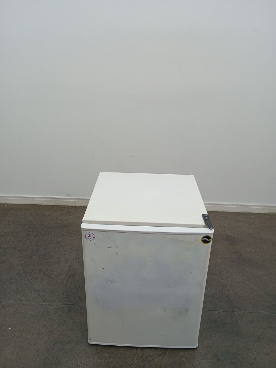 Frigobar Brastemp Retro 76l - Branco - TudoBônus