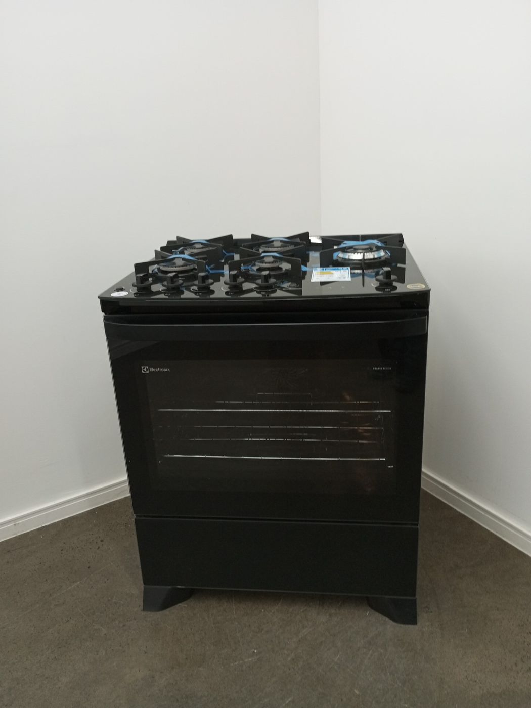 Fogao Electrolux Fe5cp 5 Bocas Perfect Cook 360 E Vapor Bake, Com Mesa ...